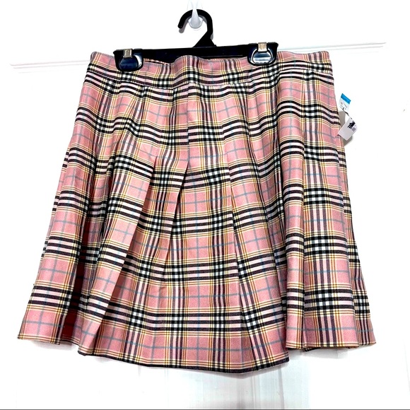 Love Tree | Skirts | Love Tree Pink Plaid Pleated Mini Skirt | Poshmark
